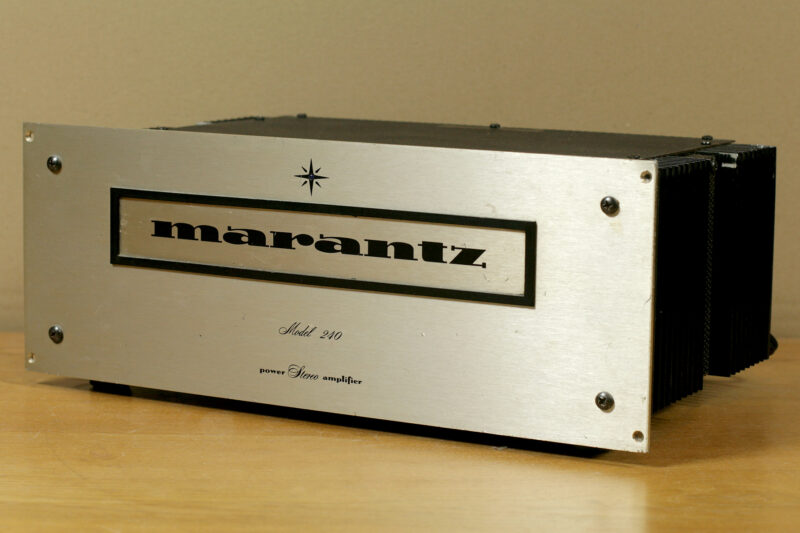 Marantz 240 | Power Amplifier | Specifications | User Manual | Service ...